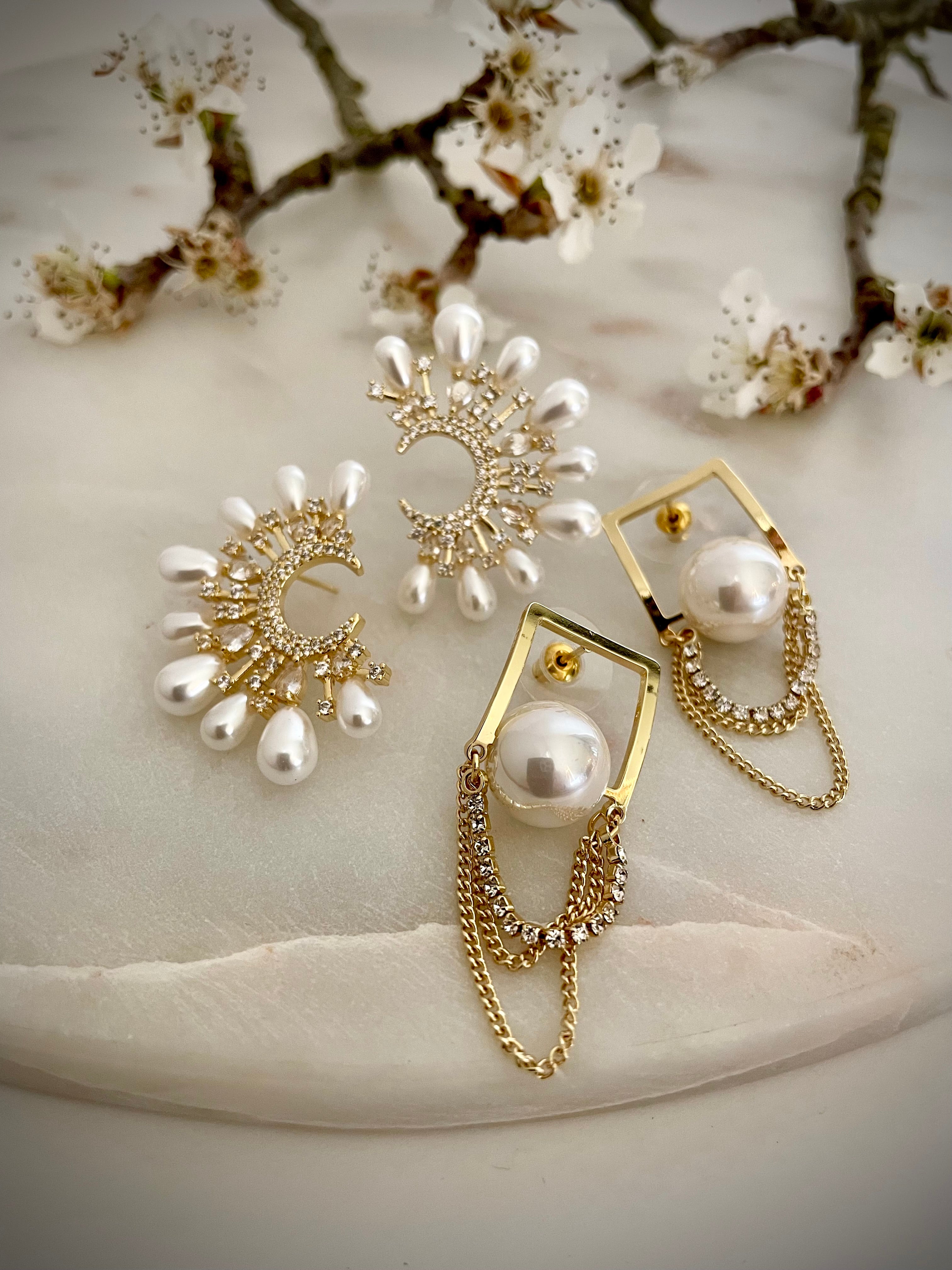 Earrings – Lisa Nash Millinery