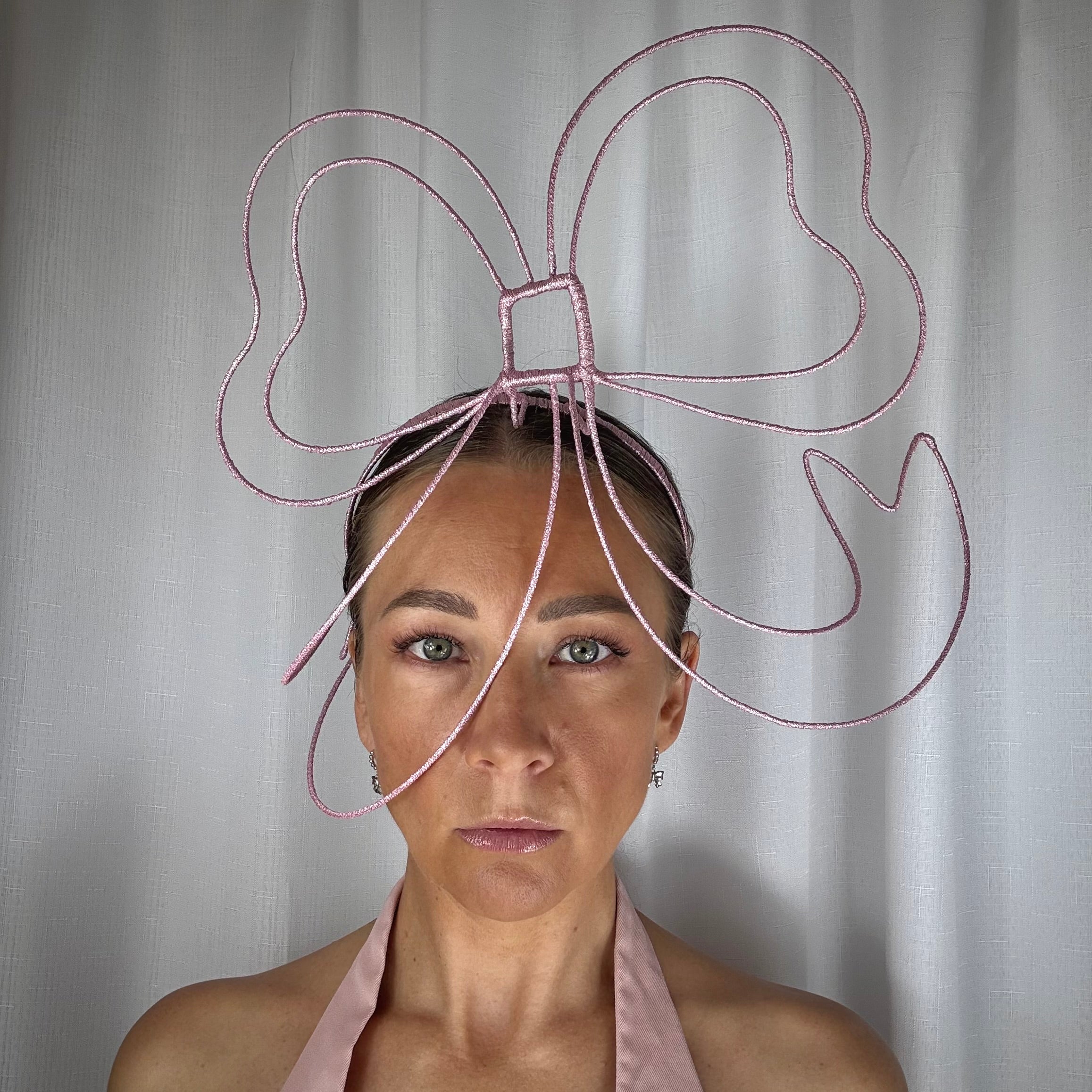 Blanche bow – Lisa Nash Millinery